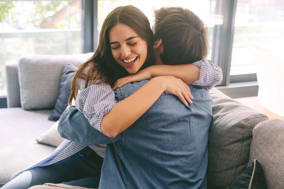 Physical Touch Love Language: Core Principles and Real-Life Scenarios