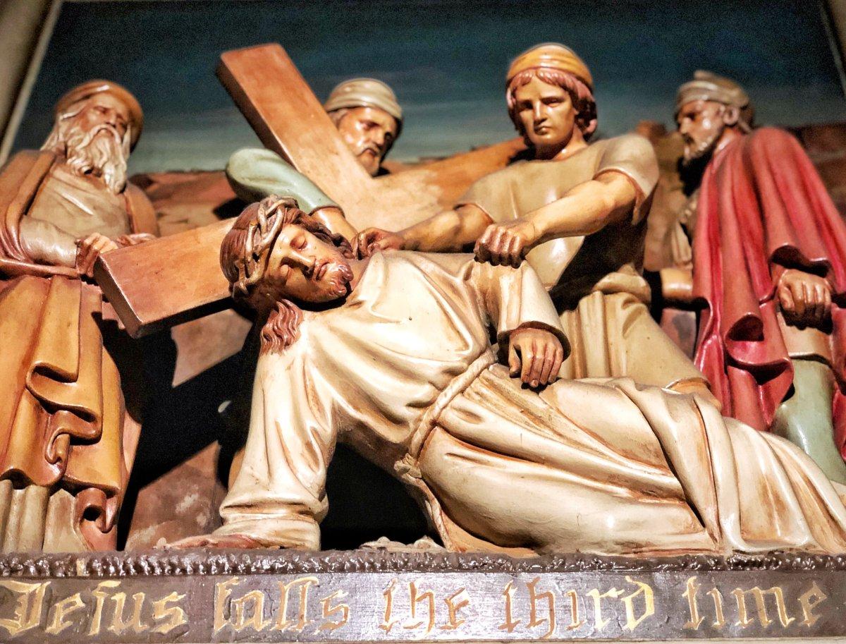 Five Defining Moments of Good Friday and Their Meaning