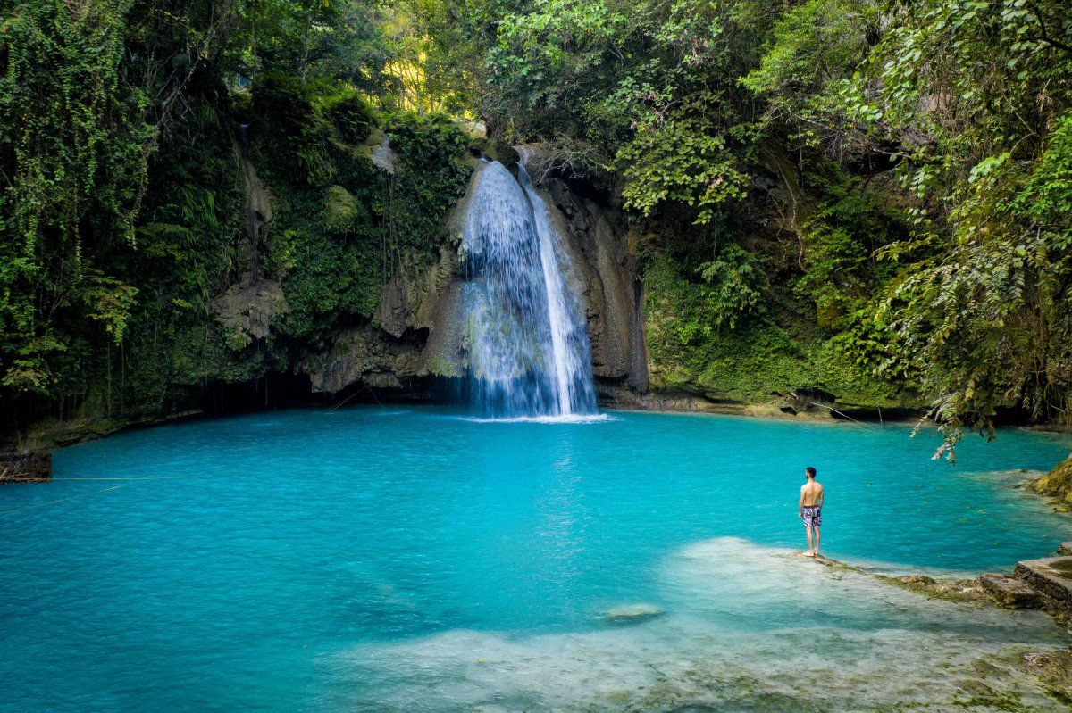 8 of the Most Enchanting Waterfalls Around the World