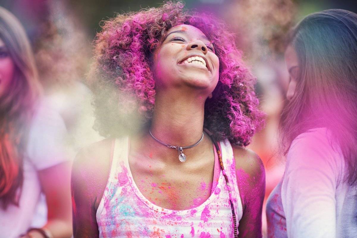 8 Vibrant DIY Natural Holi Colors You Can Make at Home