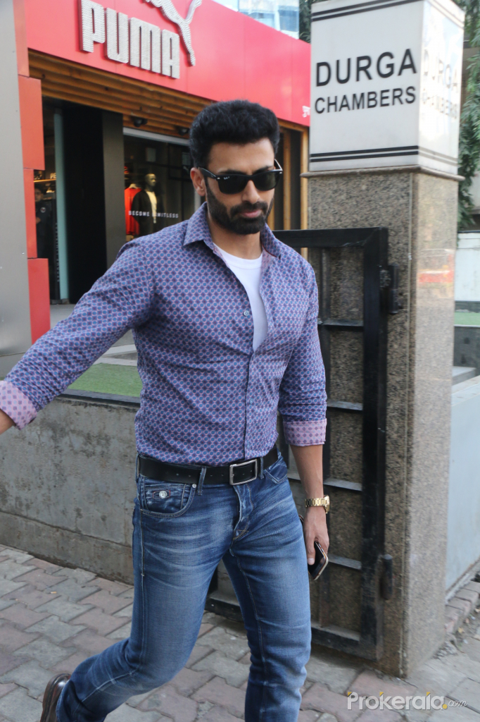 Dev Gill Photos | Dev Gill Pics & Photo Gallery | Hot, Sexy Dev Gill ...