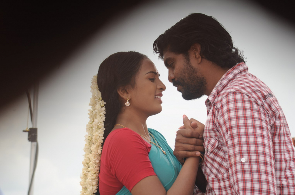 Varusanadu Movie Wallpapers, Posters & Stills
