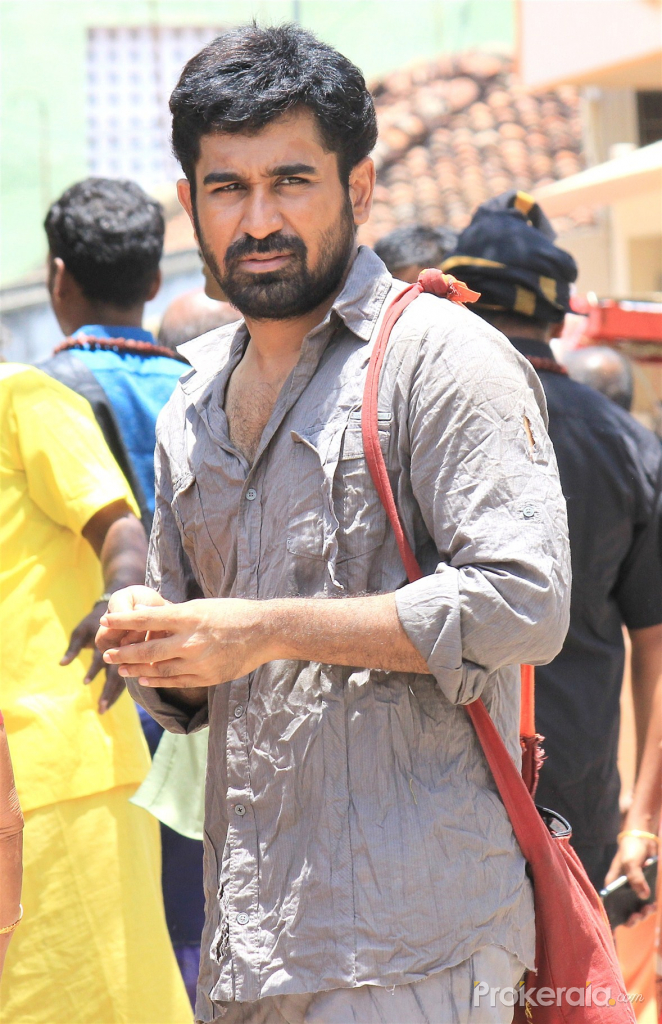 Pichaikkaran Movie Wallpapers, Posters & Stills