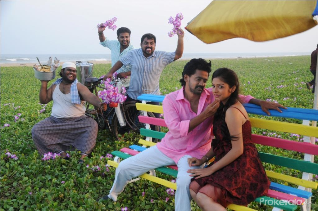 Sathuran Movie Wallpapers, Posters & Stills