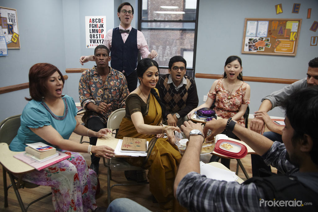 English Vinglish Movie Wallpapers, Posters & Stills