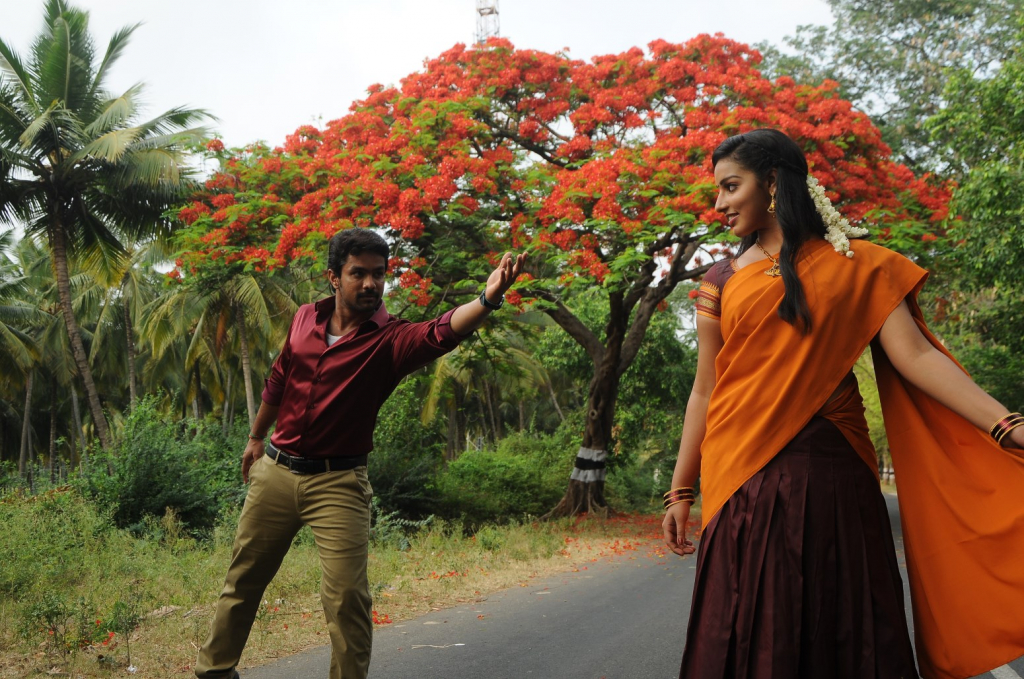 Vethu Vettu Movie Wallpapers, Posters & Stills
