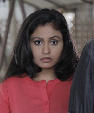 Amutha Movie Cast, Review, Wallpapers & Trailer