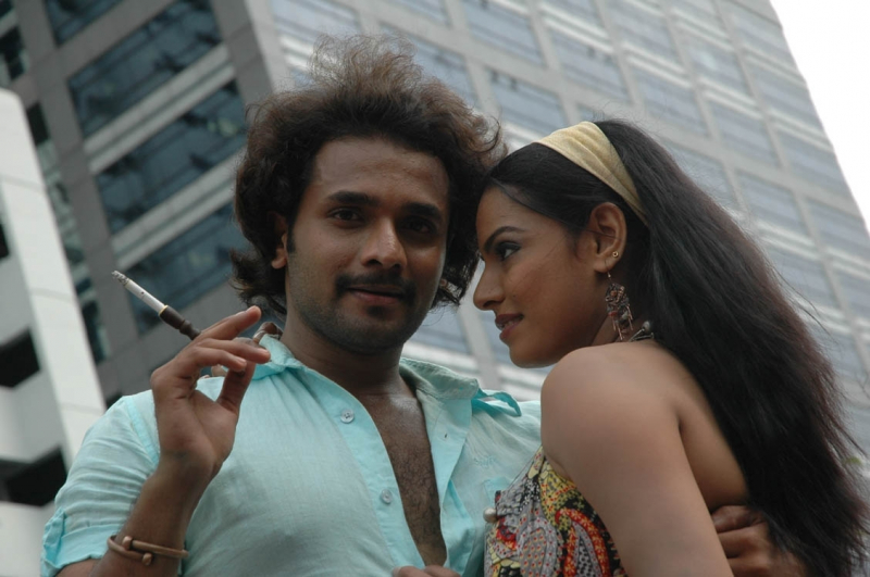 Aavesam Movie Wallpapers, Posters & Stills