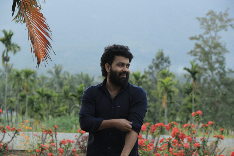 Amutha Movie Wallpapers, Posters & Stills