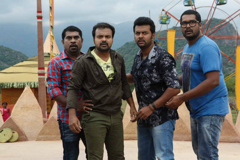 Cousins Movie Wallpapers, Posters & Stills