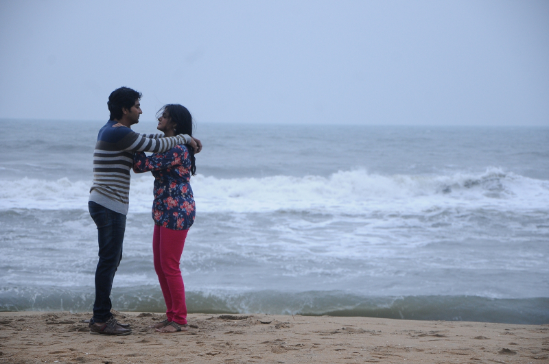 Dhanaa Dhan Movie Wallpapers, Posters & Stills