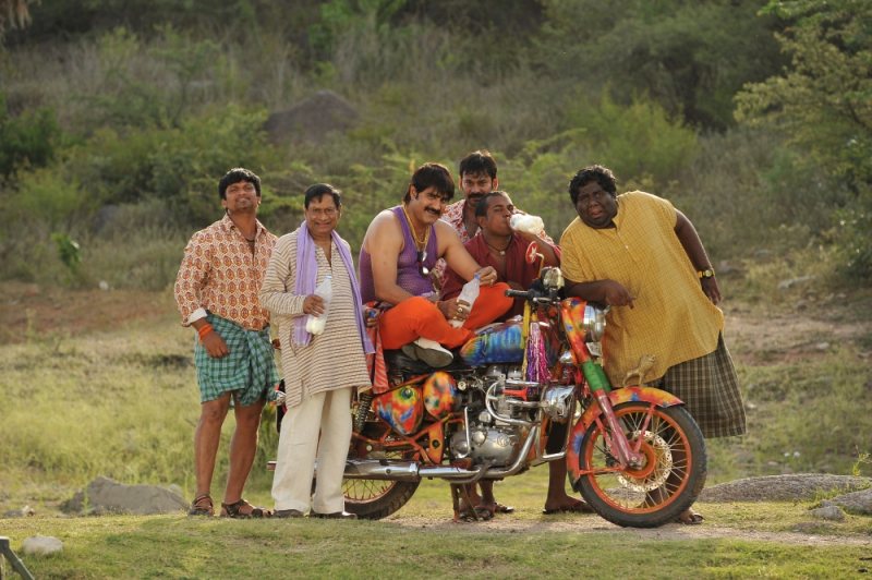 Govindudu Andarivadele Movie Wallpapers, Posters & Stills