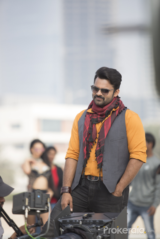 Inttelligent Movie Wallpapers, Posters & Stills