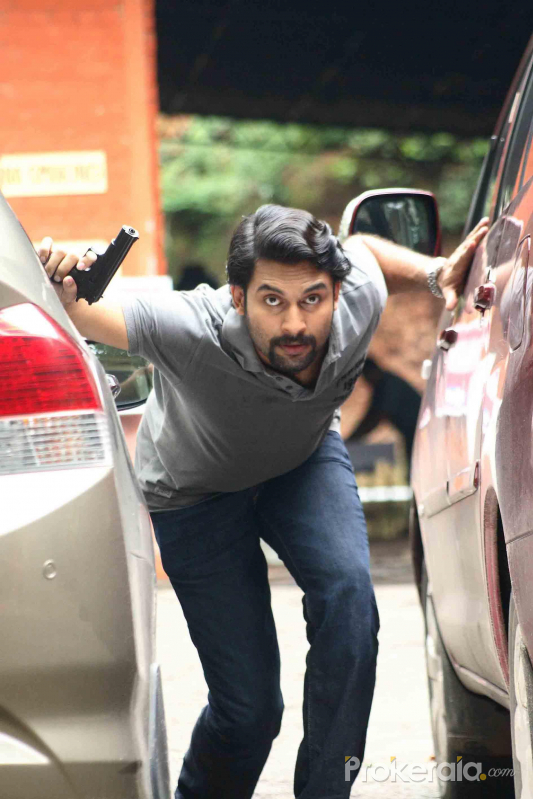Banking Hours Movie Wallpapers, Posters & Stills