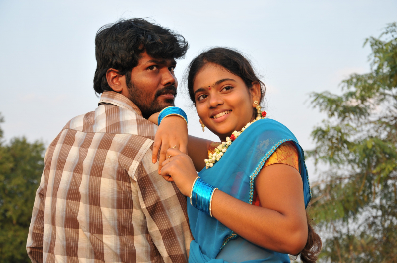 Manjal Movie Wallpapers, Posters & Stills