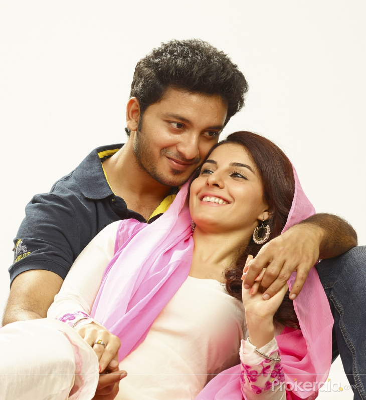 Meendum Oru Kadhal Kadhai Movie Wallpapers, Posters & Stills