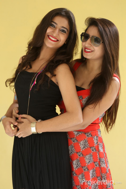 V Movie Events & Photos