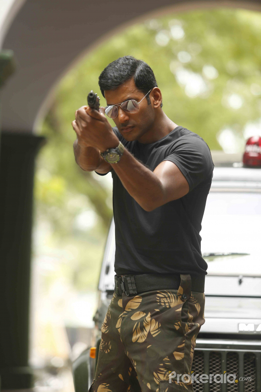 Irumbu Thirai Movie Wallpapers, Posters & Stills