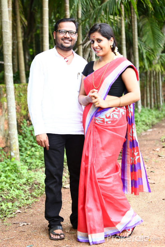 Nila Nagar Movie Wallpapers, Posters & Stills