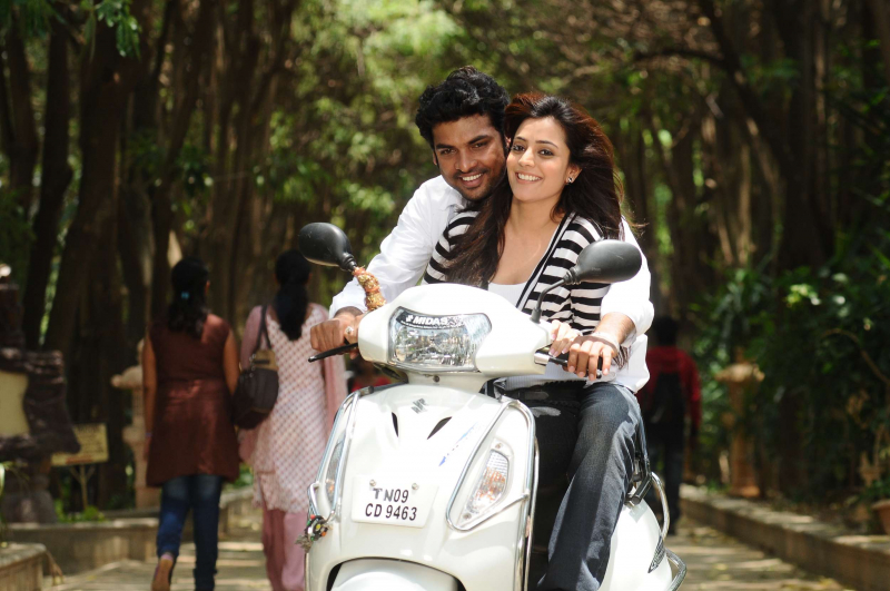 Ishtam Movie Wallpapers, Posters & Stills