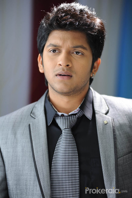 Ori Devudoy Movie Wallpapers, Posters & Stills