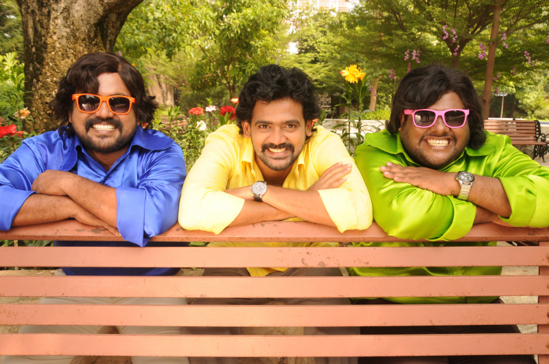 Sathuran Movie Wallpapers, Posters & Stills
