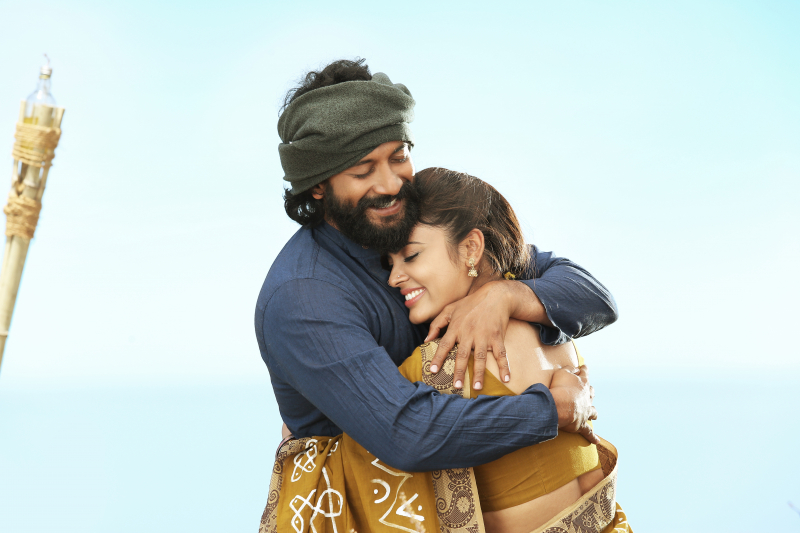 Bluff Master Movie Wallpapers, Posters & Stills