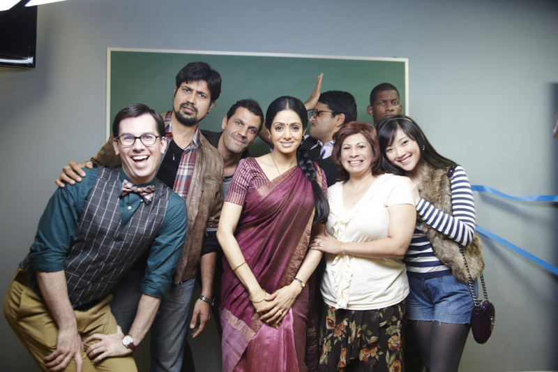 English Vinglish Movie Wallpapers, Posters & Stills