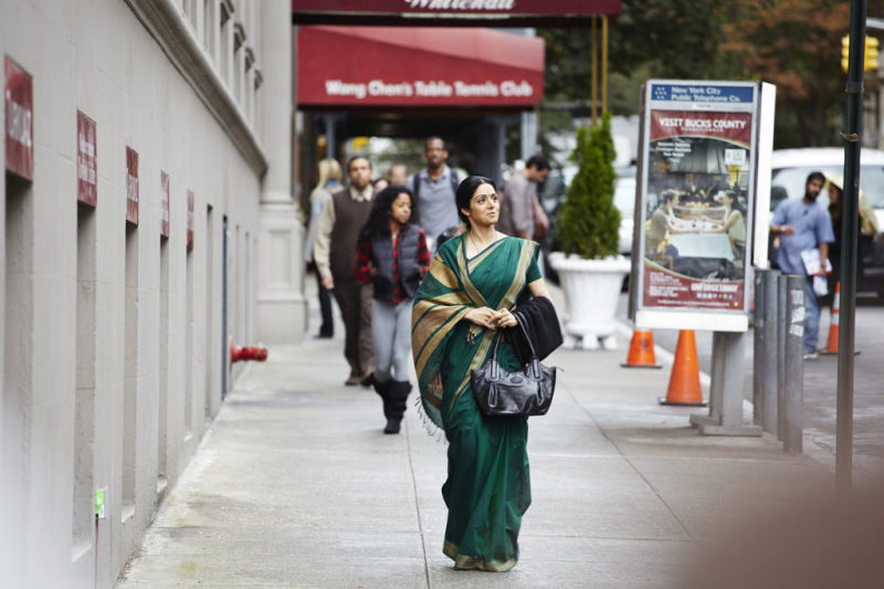 English Vinglish Movie Wallpapers, Posters & Stills