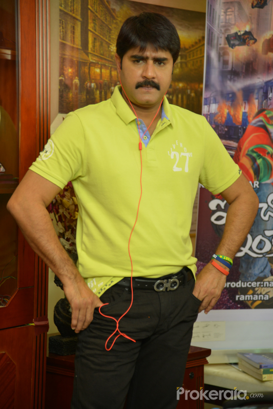 Raa Raa Movie Wallpapers, Posters & Stills