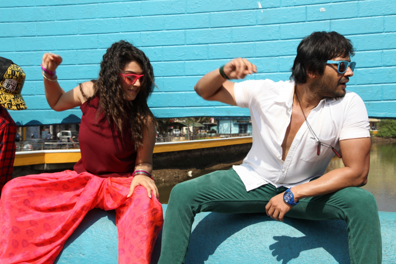Uyire Uyire Movie Wallpapers, Posters & Stills