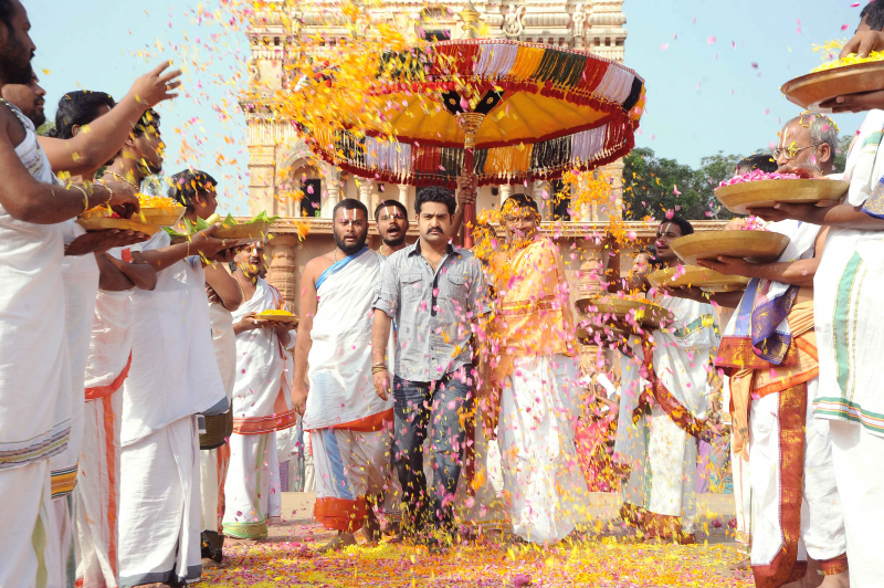 Dhammu Movie Wallpapers, Posters & Stills