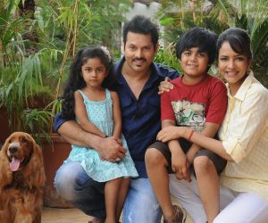 Budugu Movie Cast, Review, Wallpapers & Trailer