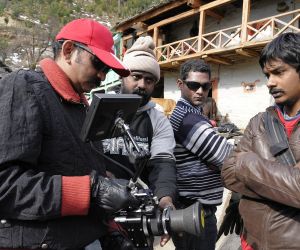Gaganam Movie Cast, Review, Wallpapers & Trailer