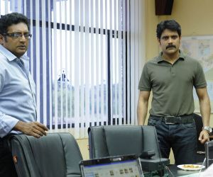 Gaganam Movie Cast, Review, Wallpapers & Trailer