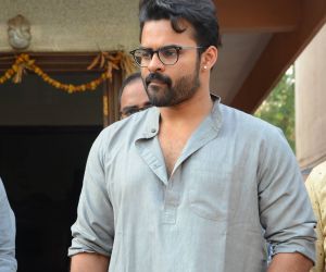 Jawaan Movie Wallpapers, Posters & Stills