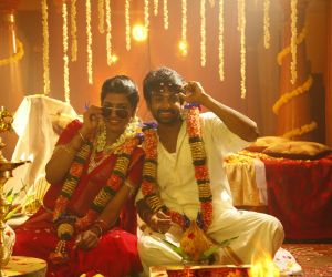 Kaathadi Movie Cast, Review, Wallpapers & Trailer