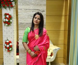 Thaali Movie Cast, Review, Wallpapers & Trailer