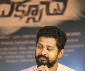 Diksoochi Movie Cast, Review, Wallpapers & Trailer