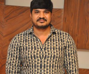 Maya Mahal Movie Cast, Review, Wallpapers & Trailer