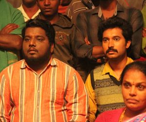 Mehandi Circus Movie Cast, Review, Wallpapers & Trailer