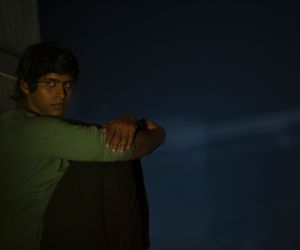 Sigai Movie Cast, Review, Wallpapers & Trailer