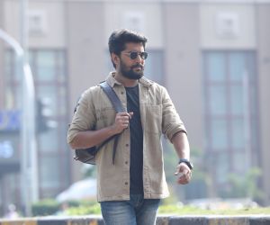 V Movie Cast, Review, Wallpapers & Trailer