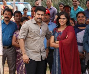 Tamilarasan Movie Cast, Review, Wallpapers & Trailer
