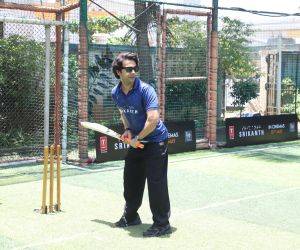 Rajkummar Rao follows the trend with Sanya Malhotra