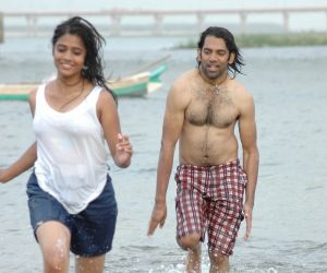 Yamapuri Movie Cast, Review, Wallpapers & Trailer