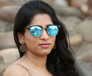 You Movie Cast, Review, Wallpapers & Trailer