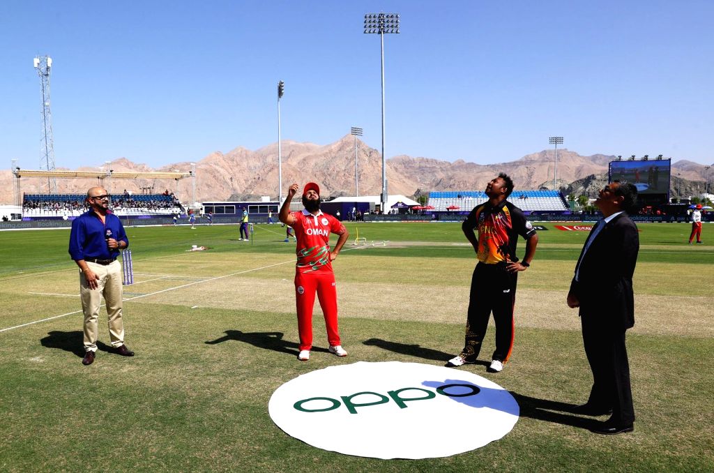 Free Photo: 2021 T20 WC: Oman win toss, opt to field against PNG
