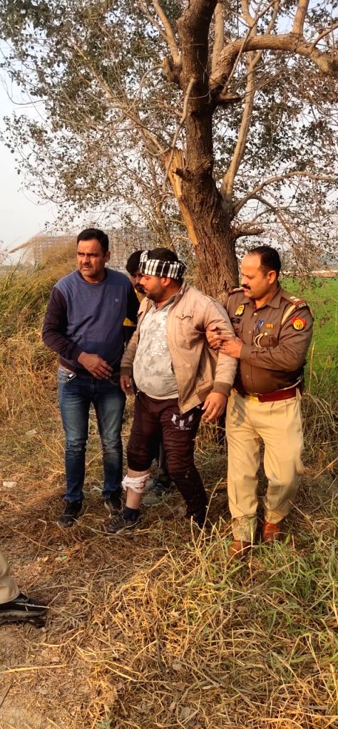 Free Photo : 25 thousand gangster criminals arrested in encounter, more ...
