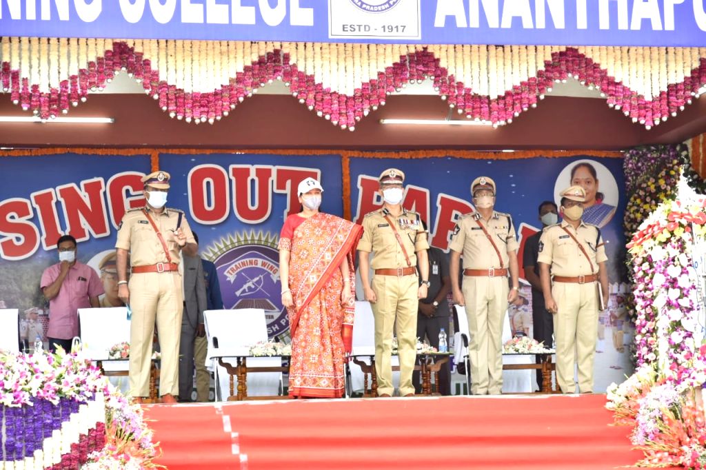 Free Photo: 273 probationary sub-inspectors complete training in Andhra